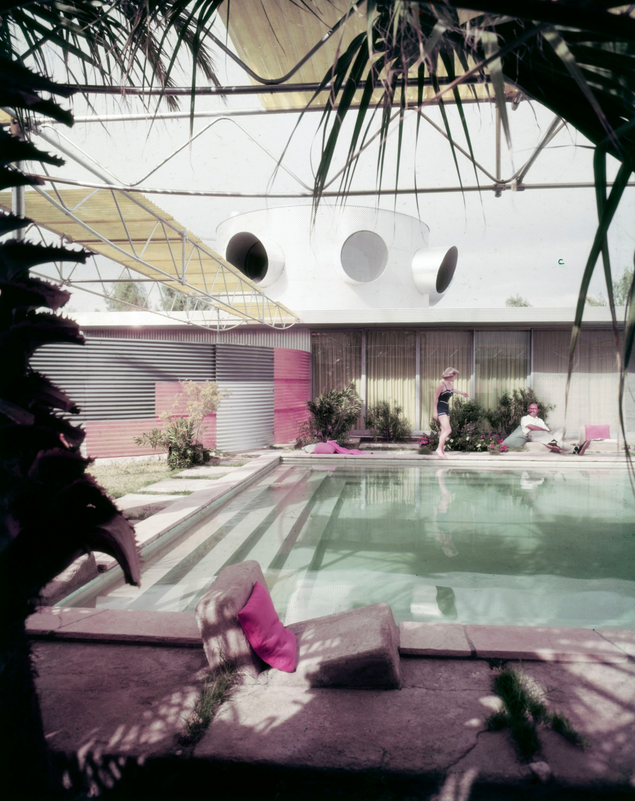 Lost Treasure: Frey House I → Suprstructur