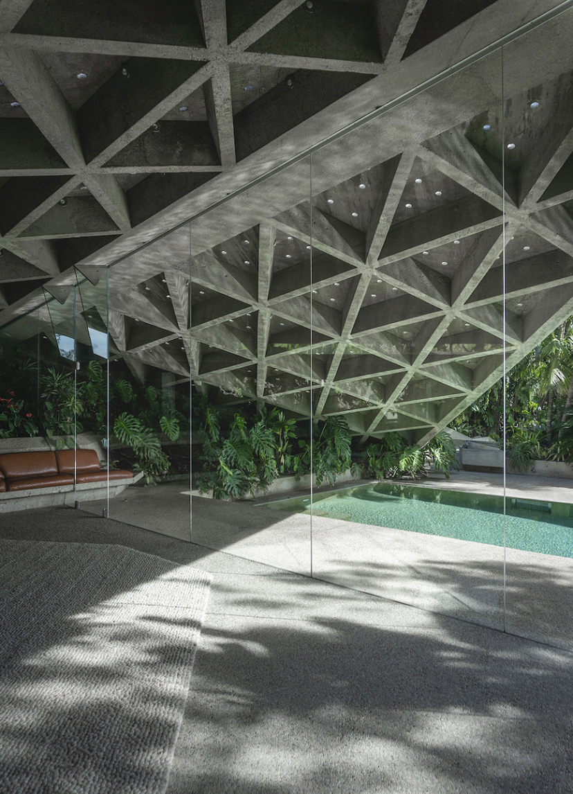 Great Houses and How They Feel: Sheats Goldstein Residence → Suprstructur