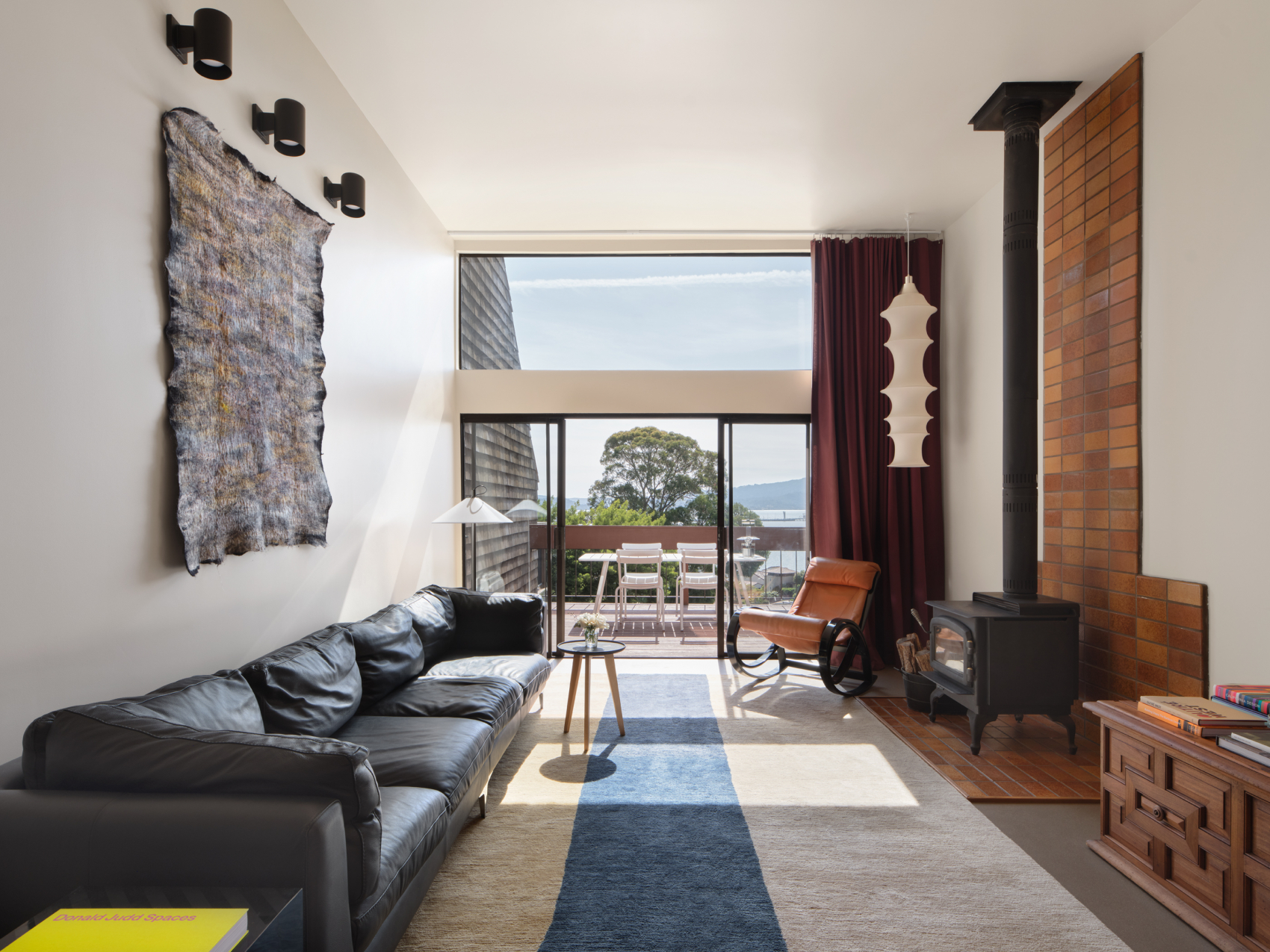 Framing the View with Third Bay Modernism → Suprstructur